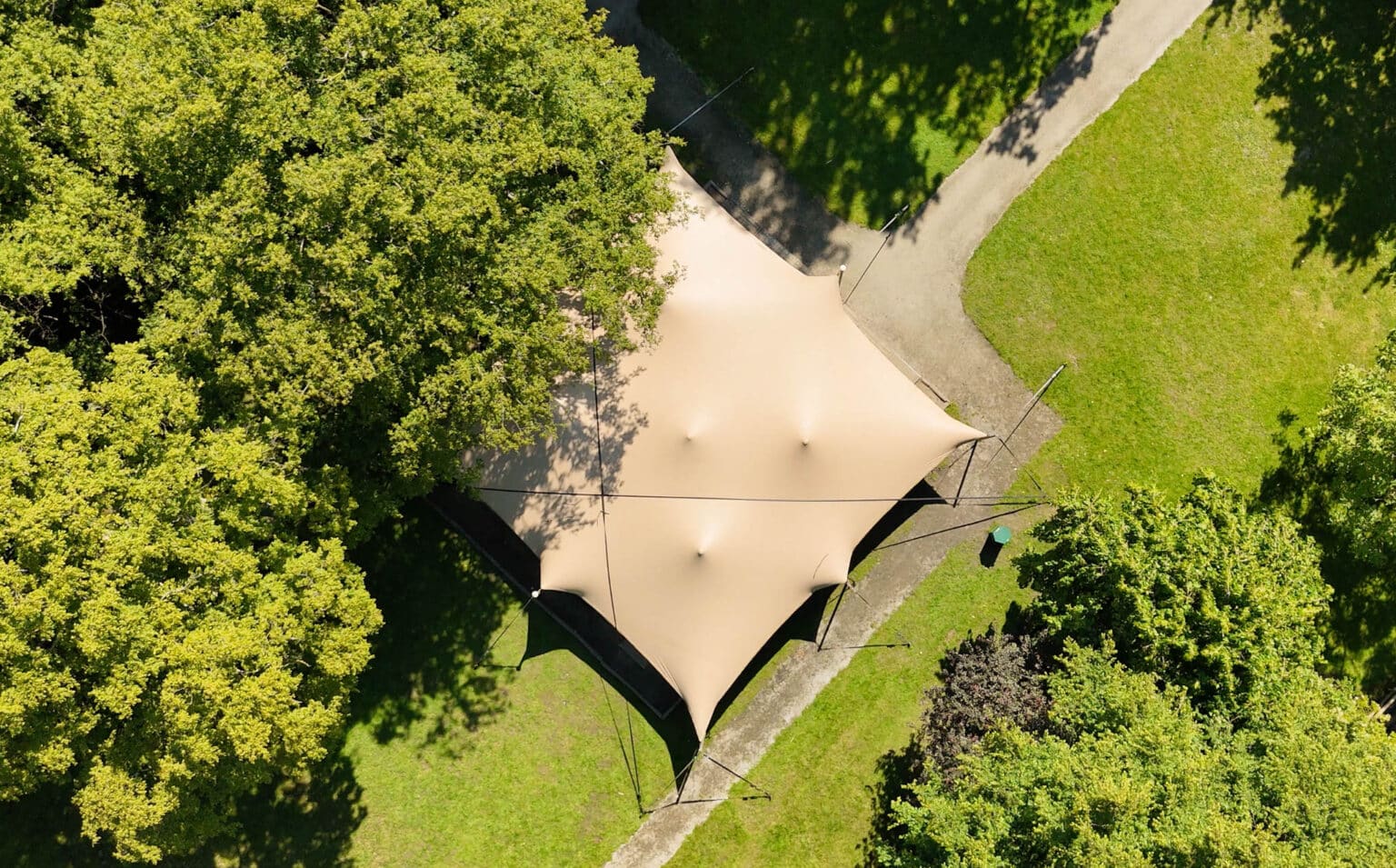 Eurostretch: the Dutch stretch tent manufacturer!